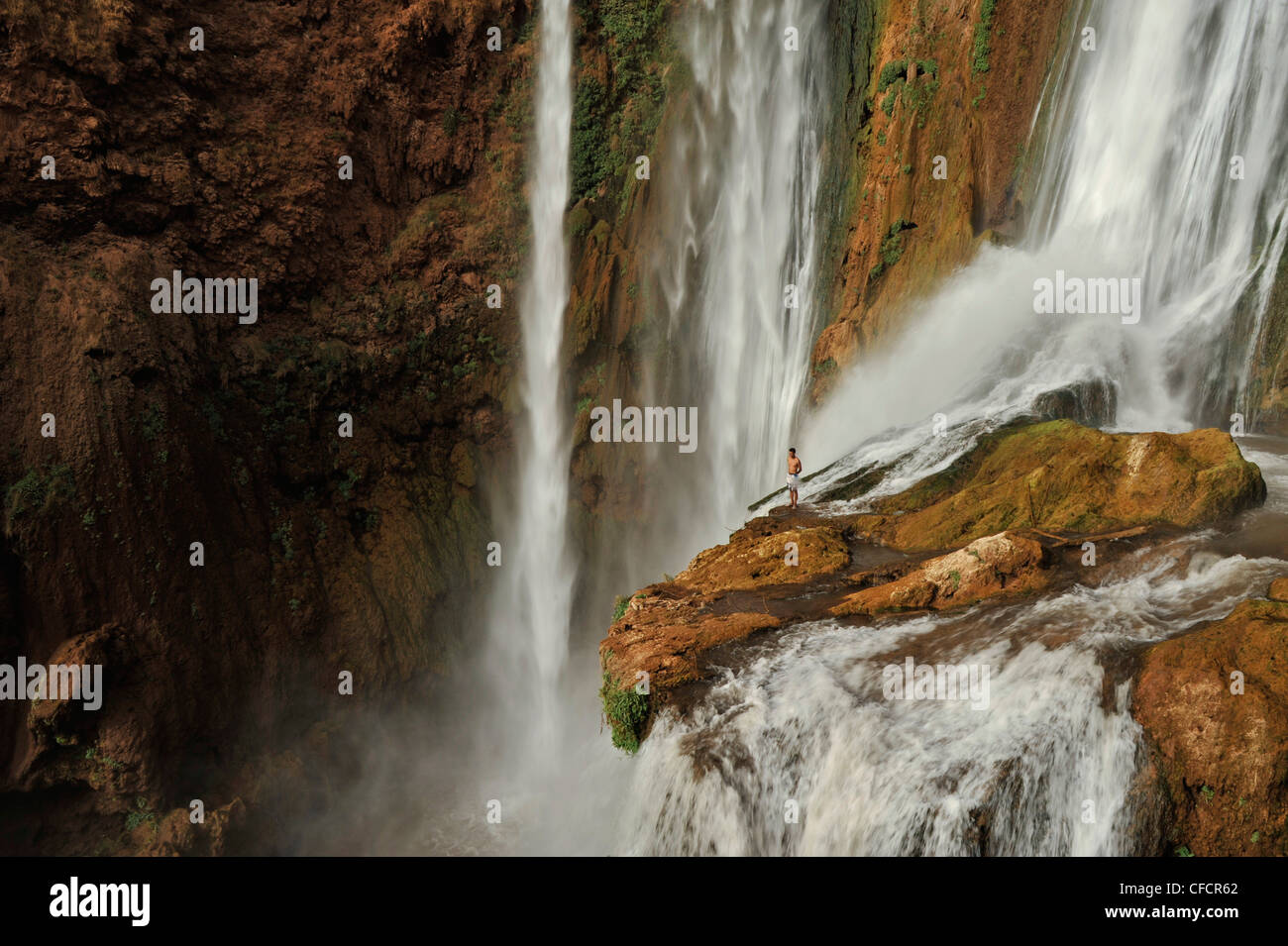 High cliff waterfall hi-res stock photography and images - Alamy