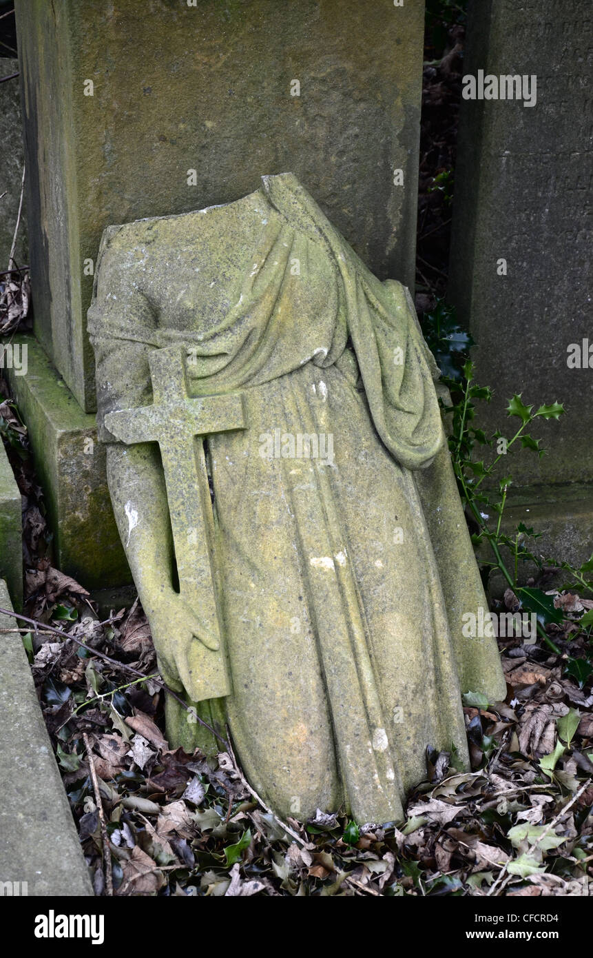 Broken Statues Stock Photos & Broken Statues Stock Images - Alamy