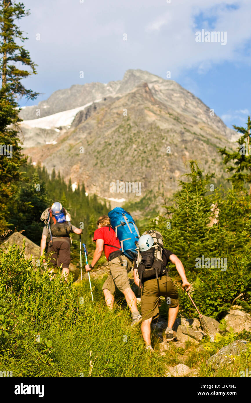 Mt sir donald hi-res stock photography and images - Alamy