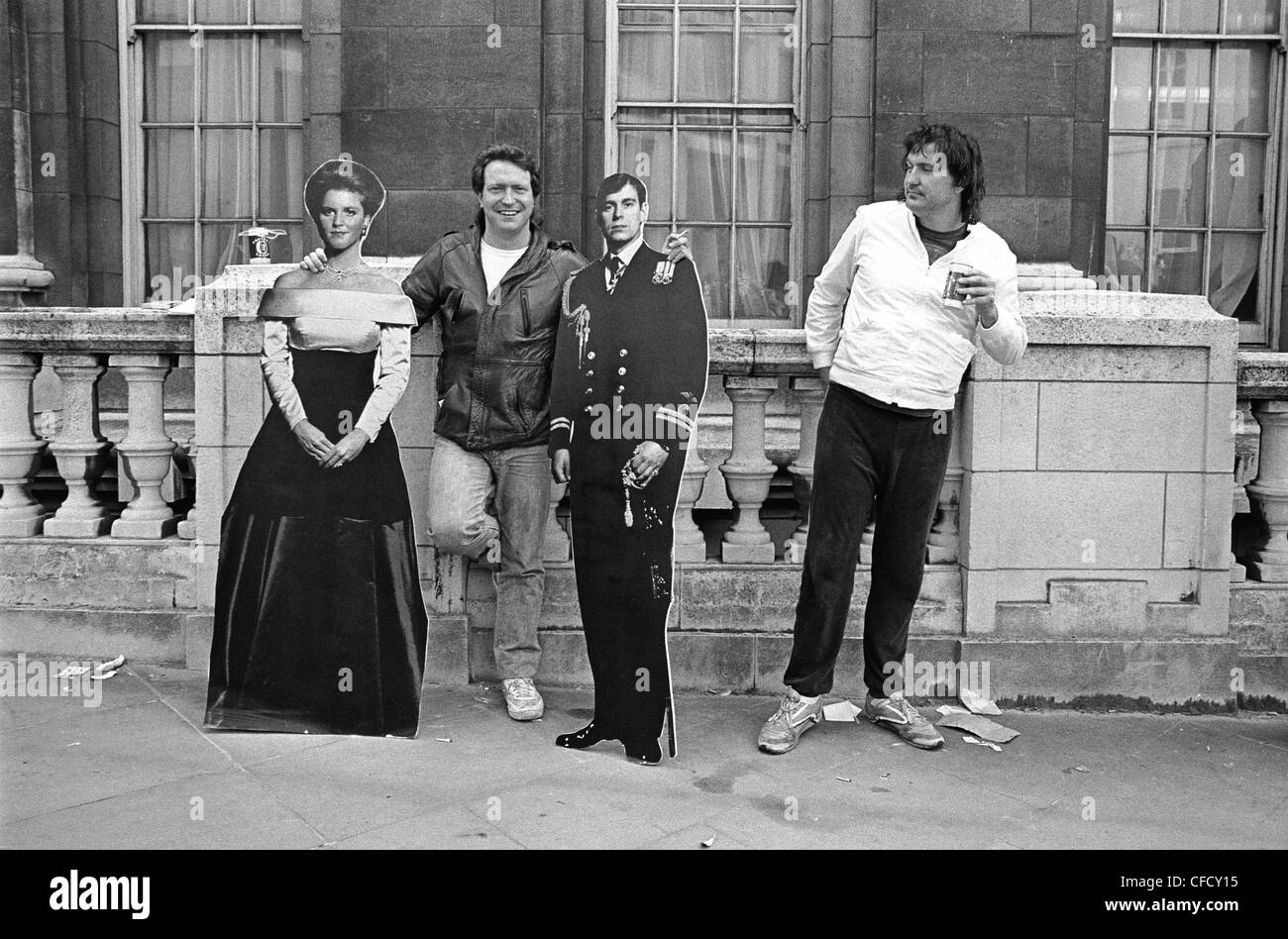 Revelers at royal wedding Stock Photo - Alamy
