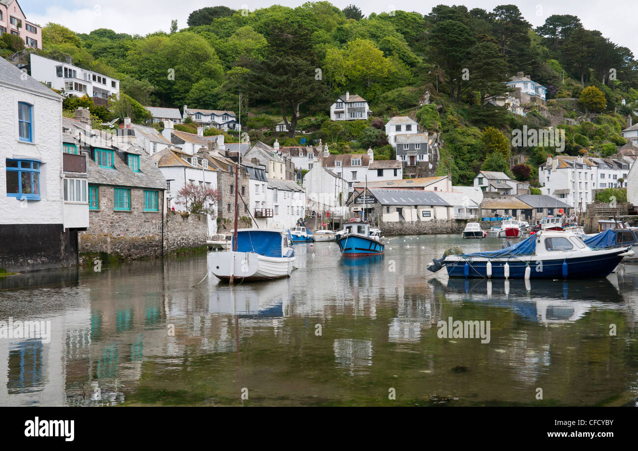 Pleasure craft and small fishing boats in the harbour at Polperro ...