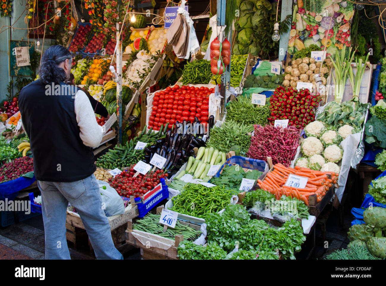 Side words hi-res stock photography and images - Alamy