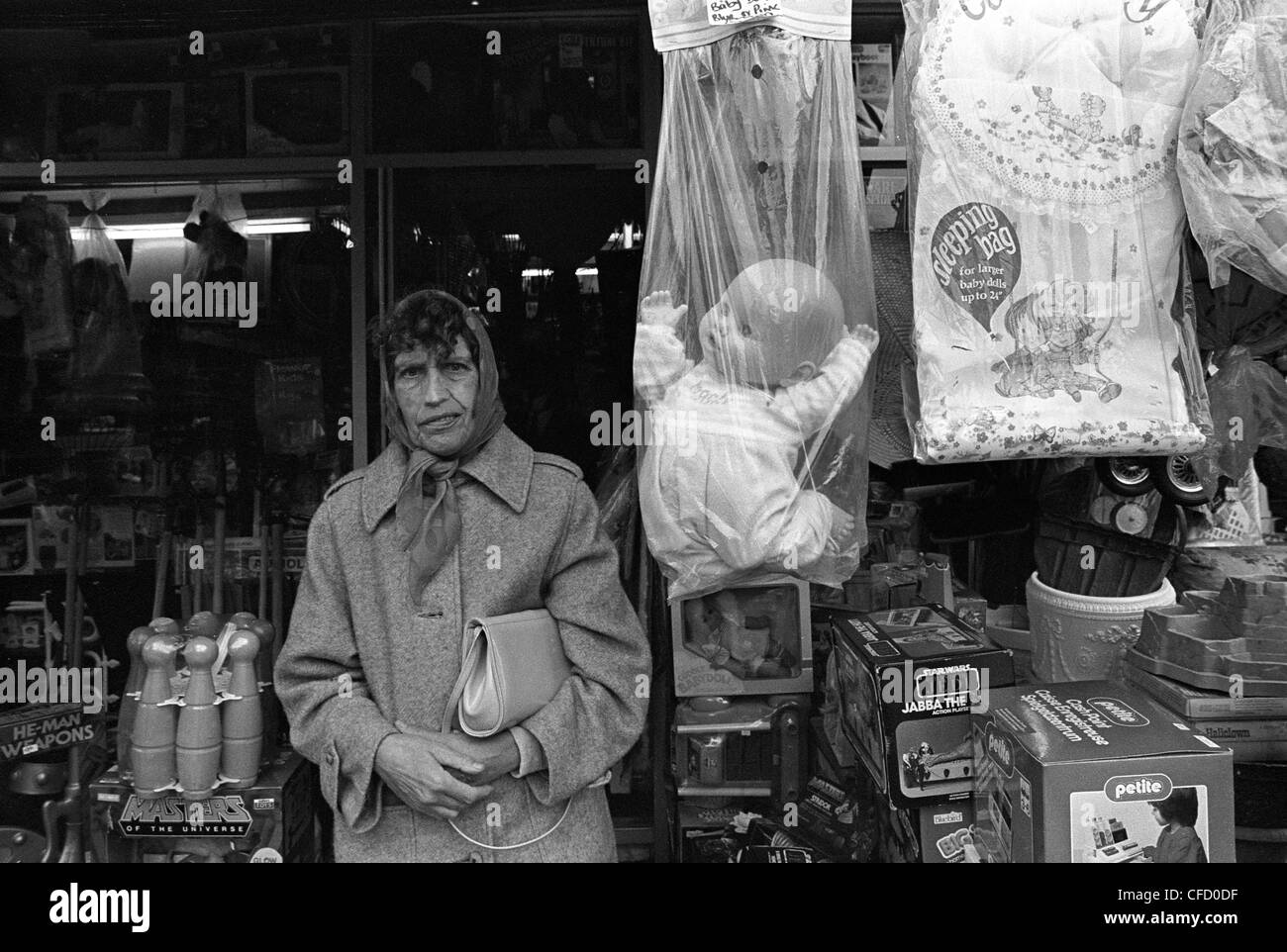 Old street london 1980s hi-res stock photography and images - Alamy
