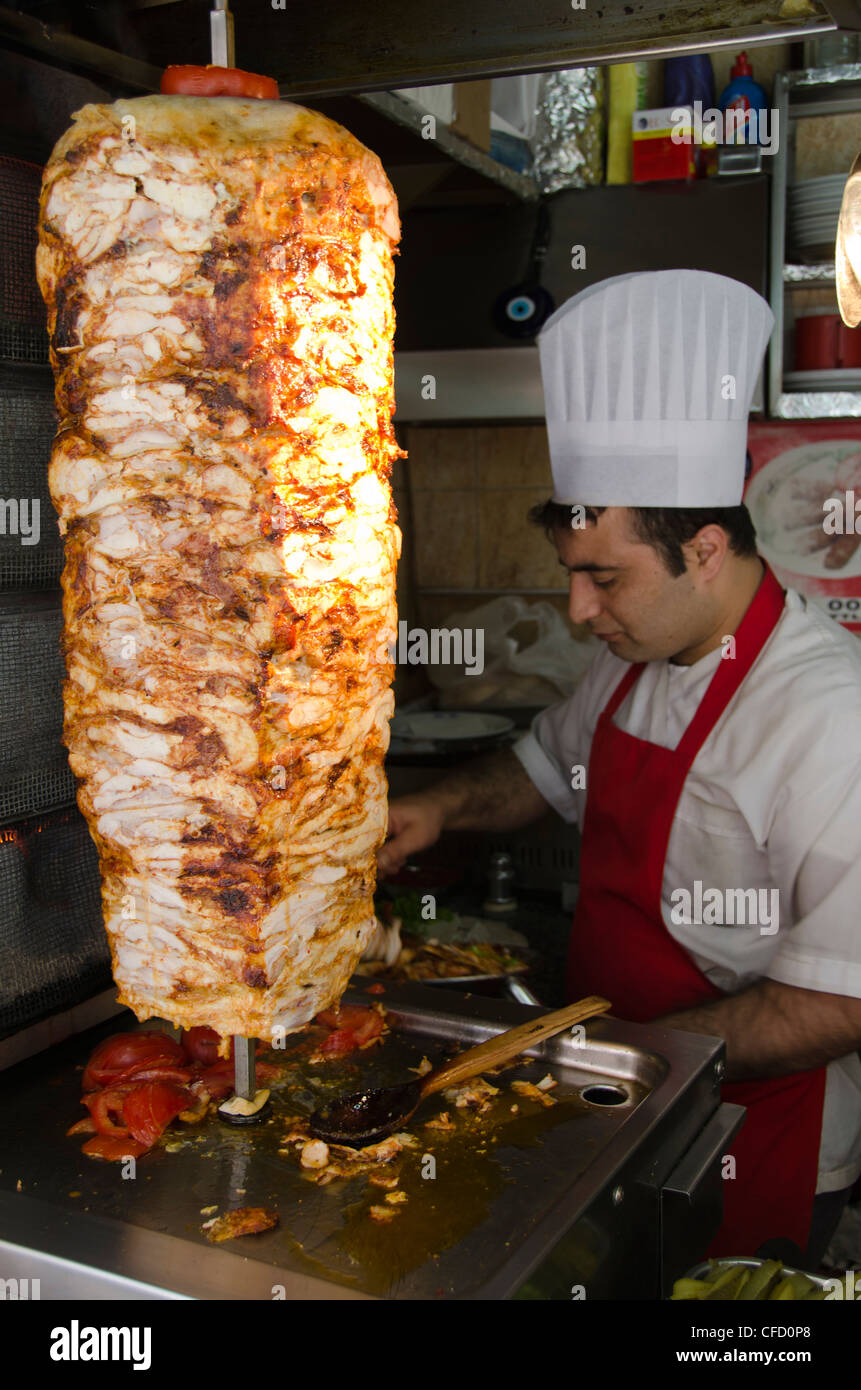 Doner kebab stand in istanbul hi-res stock photography and images - Alamy