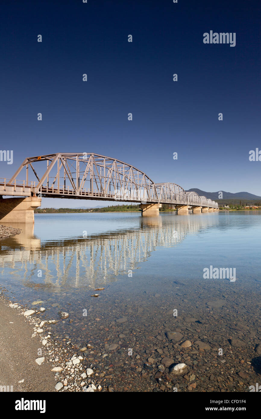 Teslin river hi-res stock photography and images - Alamy