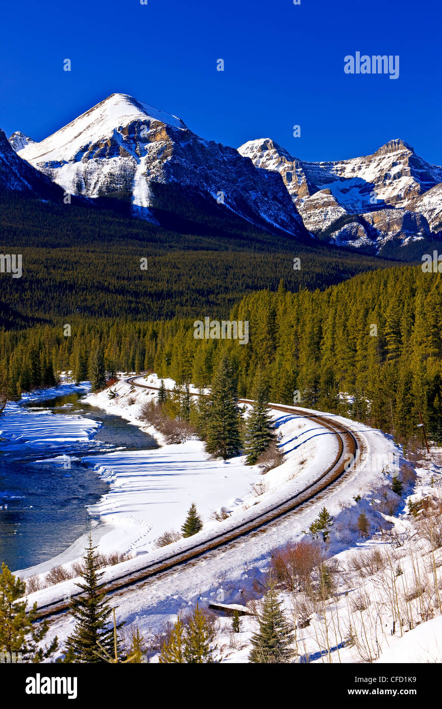 Canadian ice railway hi-res stock photography and images - Alamy