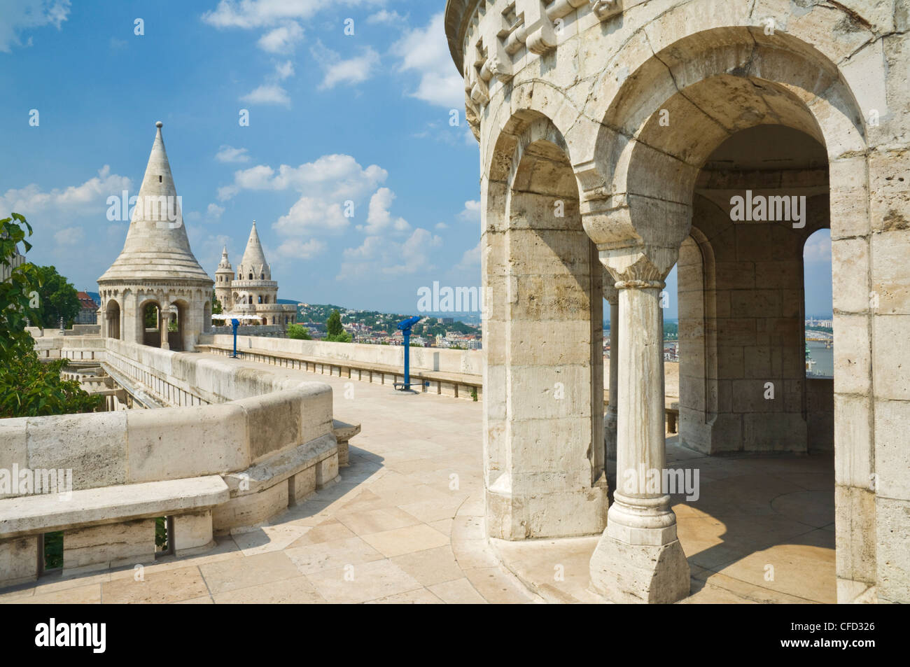 Neo romanesque style building hi-res stock photography and images - Alamy