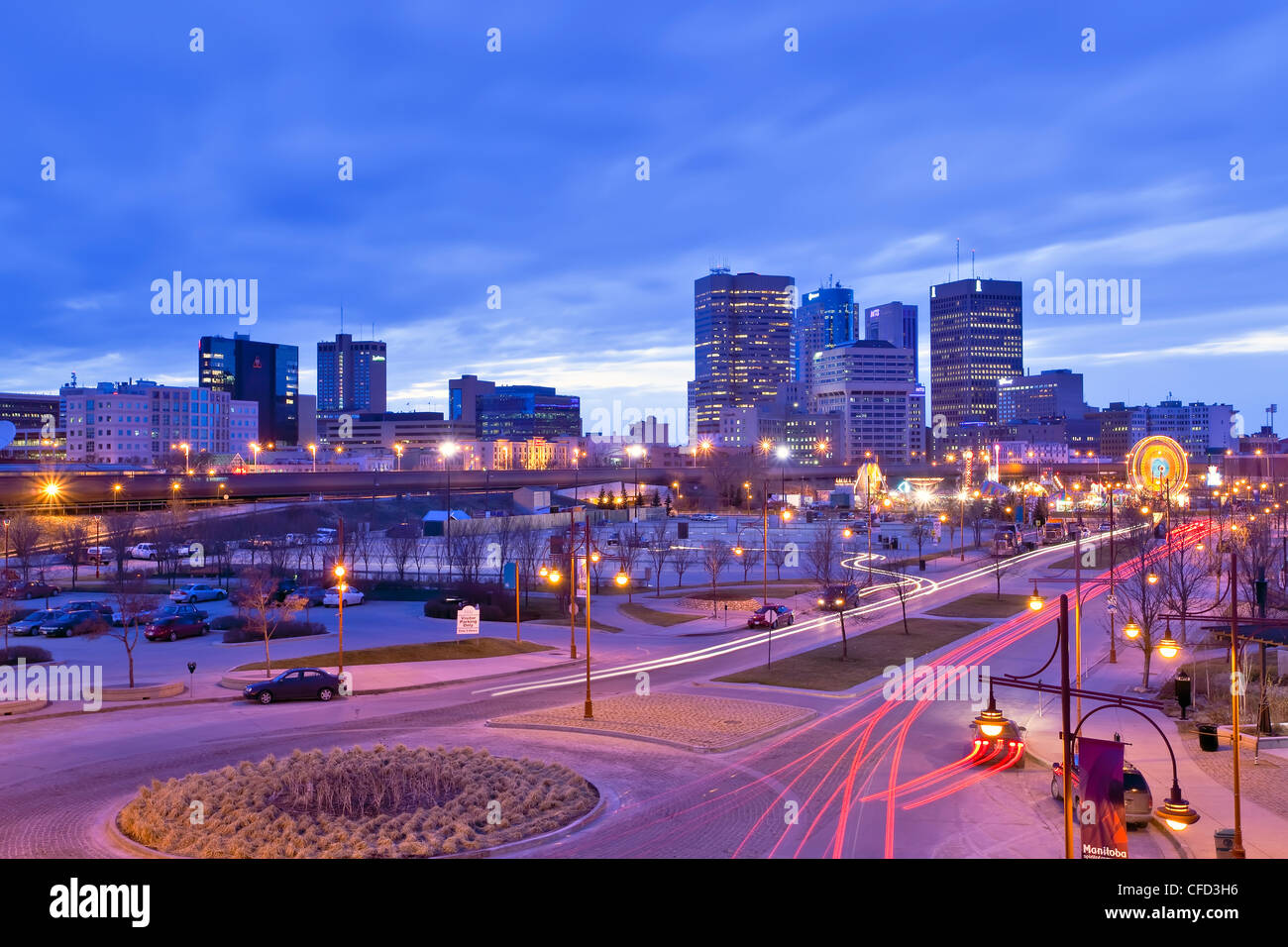 Winnipeg skyline at night hi-res stock photography and images - Alamy
