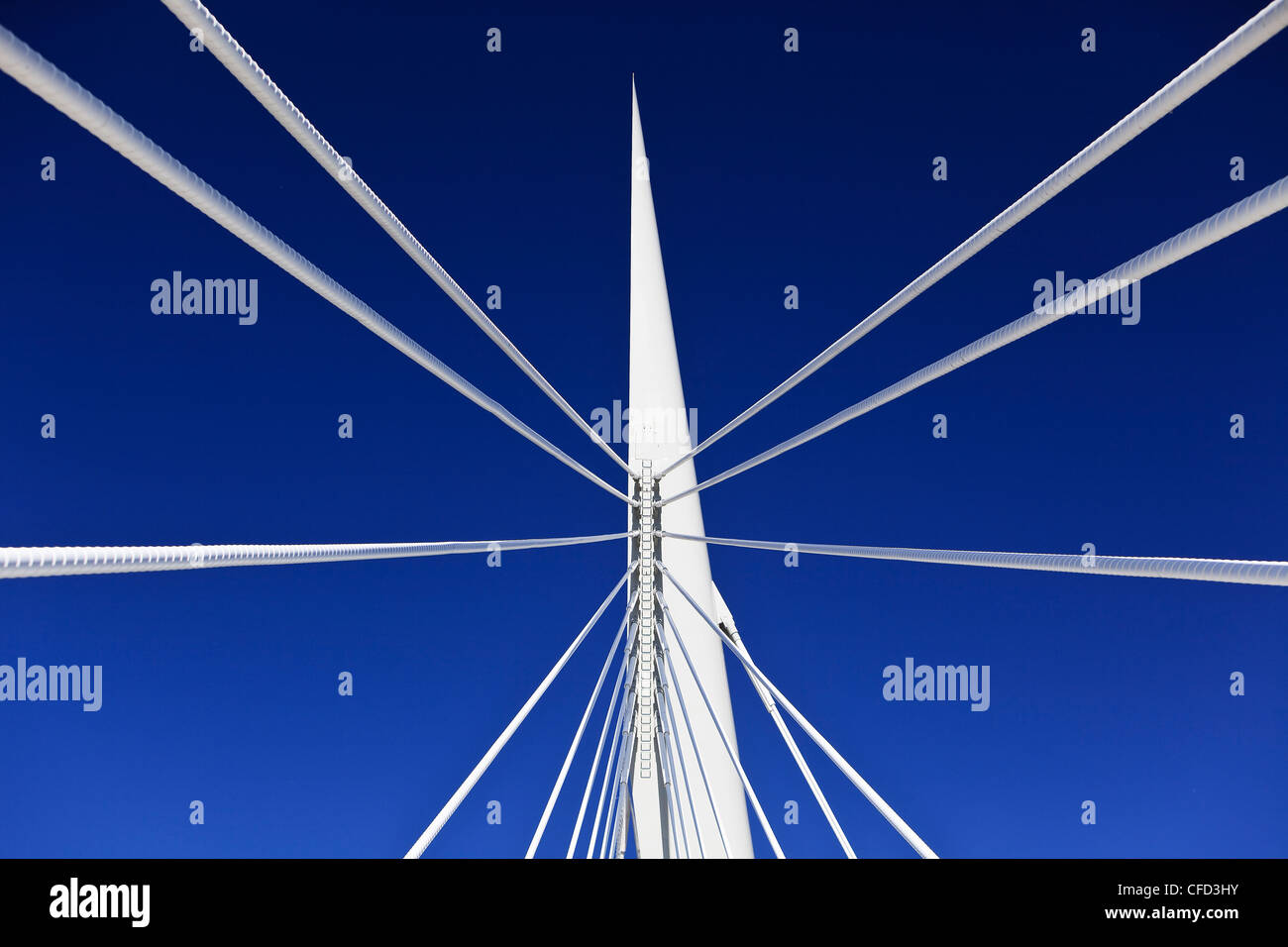 Bridge Cables Close Up High Resolution Stock Photography and Images - Alamy