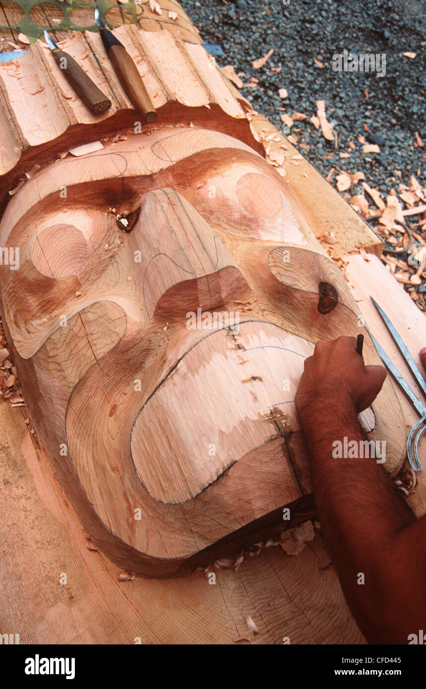 Alert Bay, Carver Stephen Bruce creates new pole, British Columbia ...