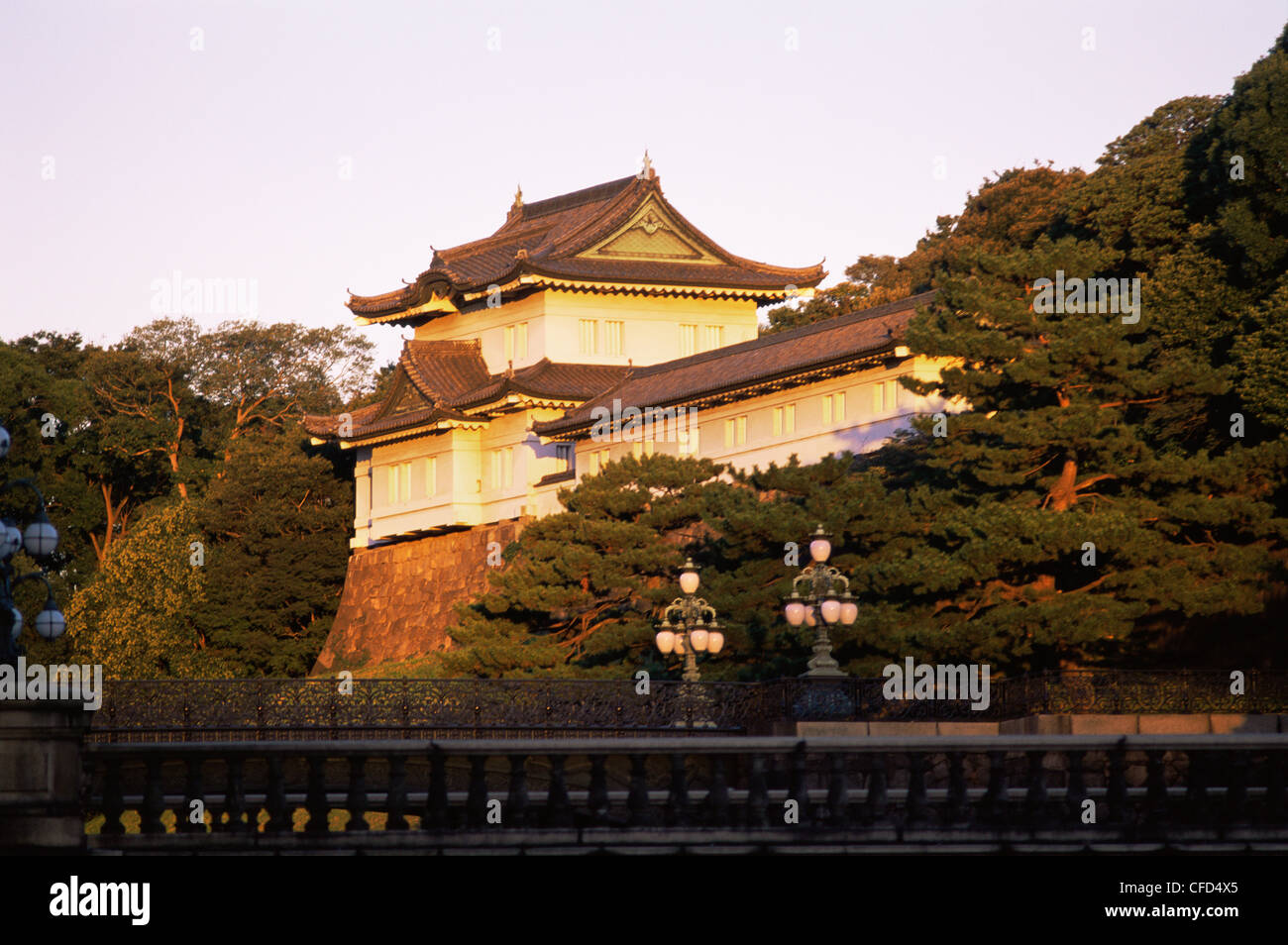 Japan tokyo imperial palace hi-res stock photography and images - Alamy