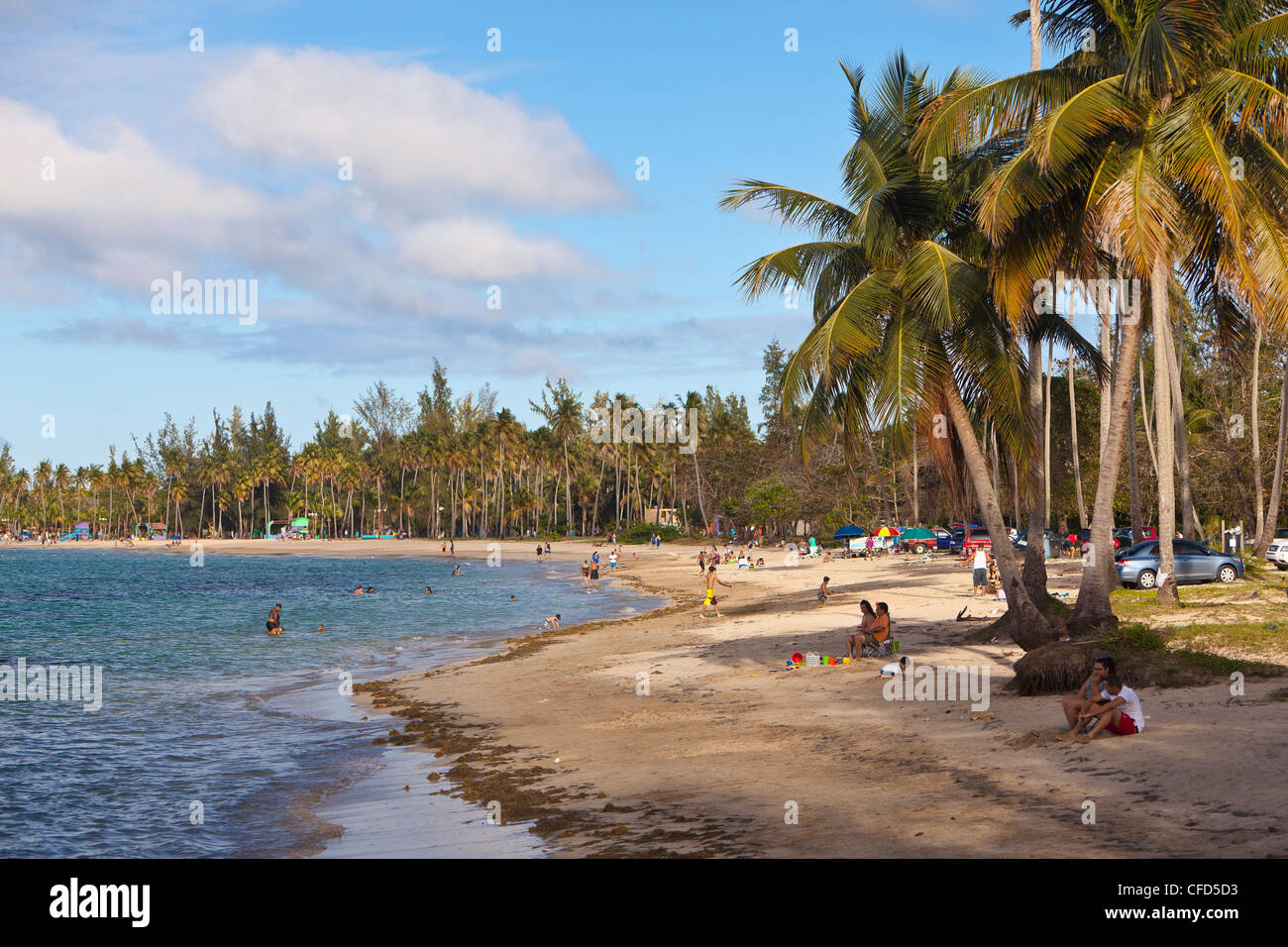 LUQUILLO, PUERTO RICO - People enjoying public beach Stock Photo - Alamy