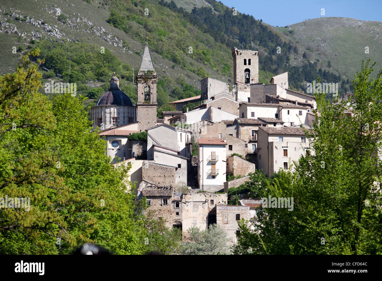 Abruzzi hi-res stock photography and images - Alamy