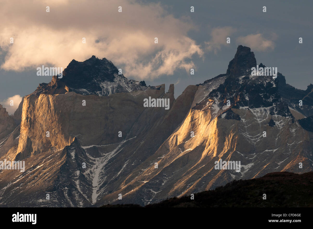 Torres del paine national parks hi-res stock photography and images - Alamy