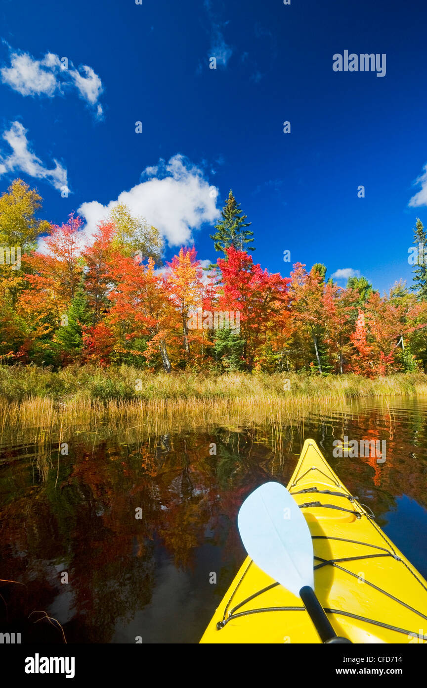 Kayak fall colours hi-res stock photography and images - Alamy