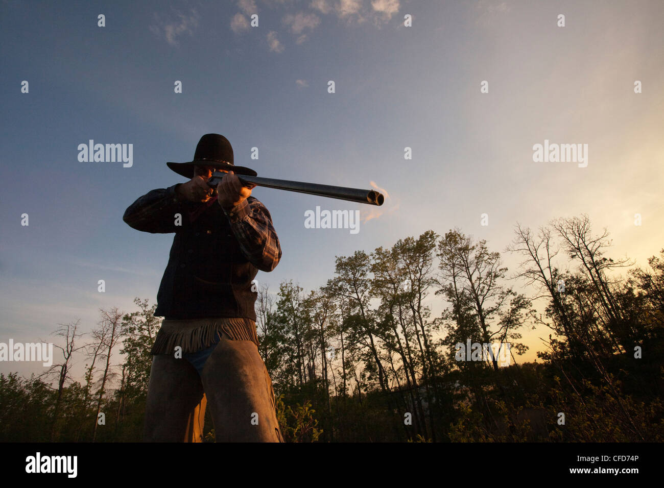 Shot gun hi-res stock photography and images - Alamy