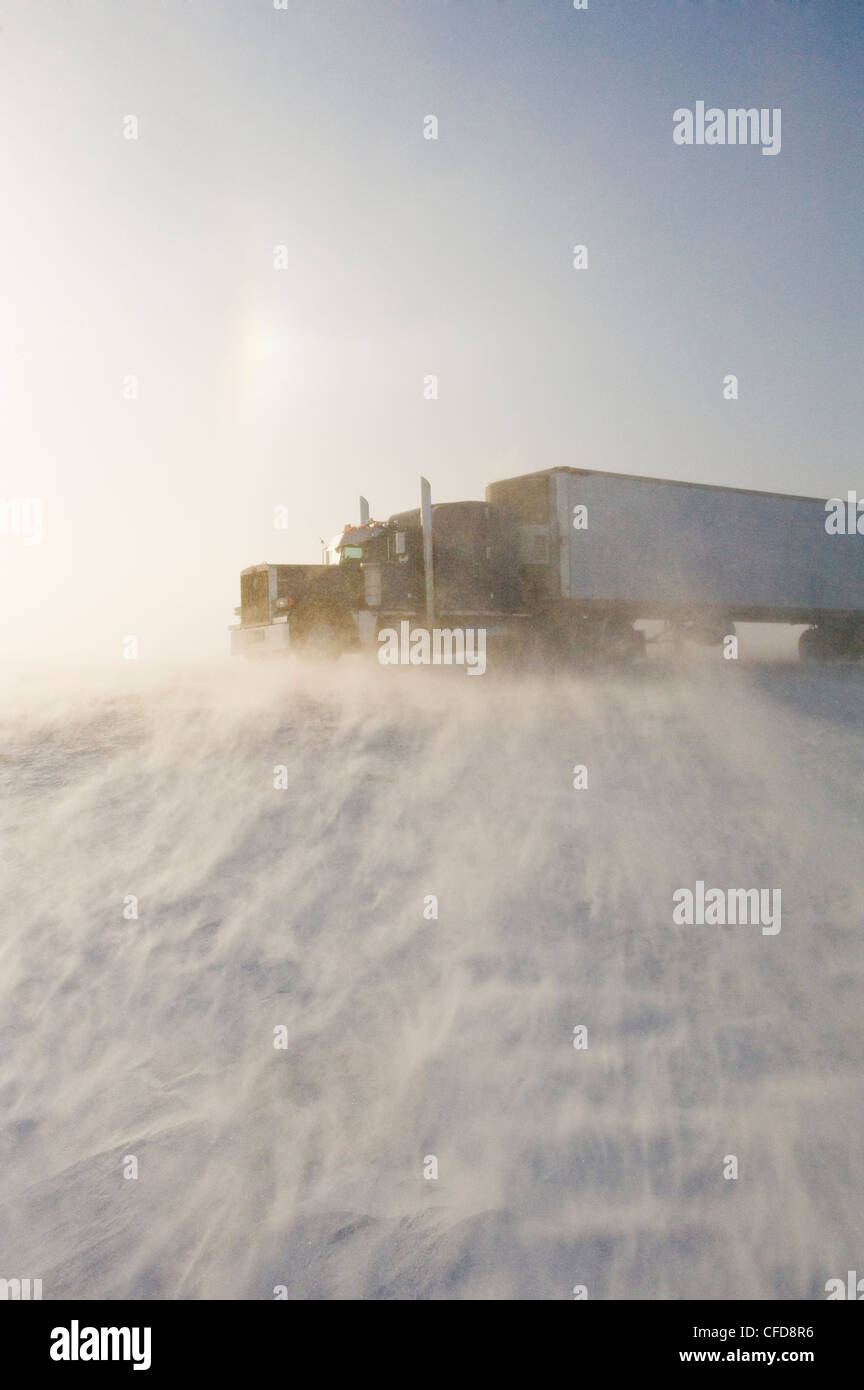 Blizzard [prairies winter storm] hi-res stock photography and images ...