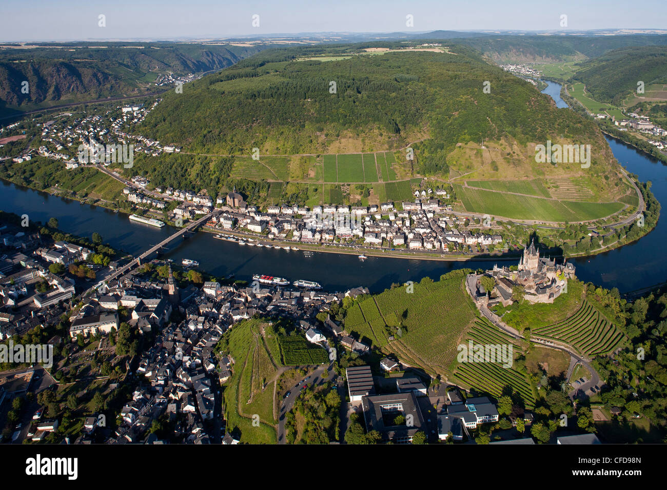 Aerial view of the town of Cochem with Cochem castle at the Moselle ...