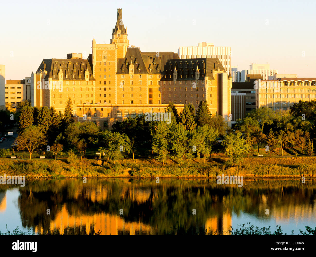 Delta Bessborough Hotel, South Saskatchewan River, Saskatoon ...