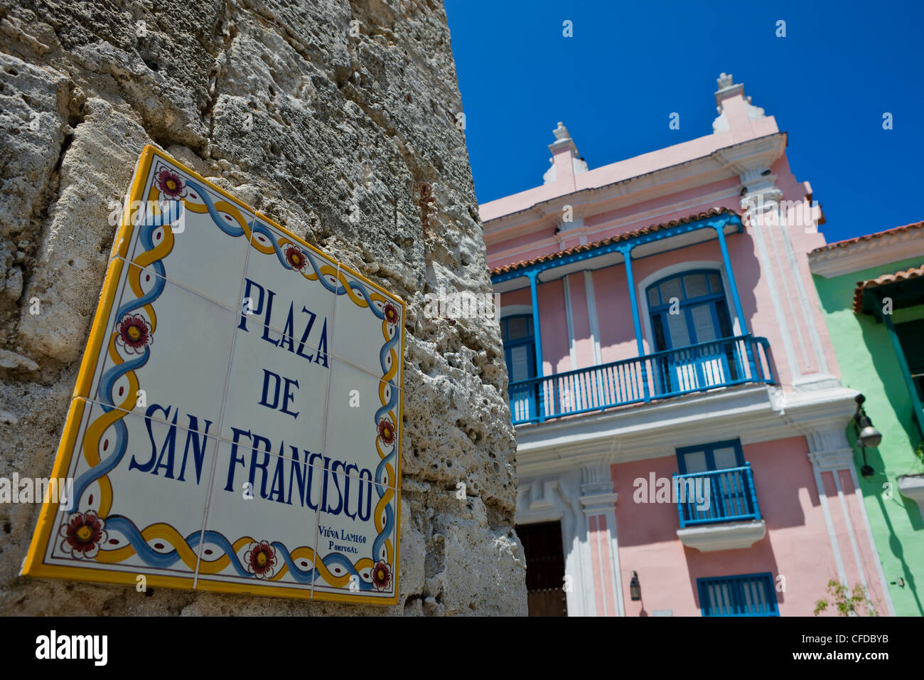 Cuba street sign old havana hi-res stock photography and images - Alamy