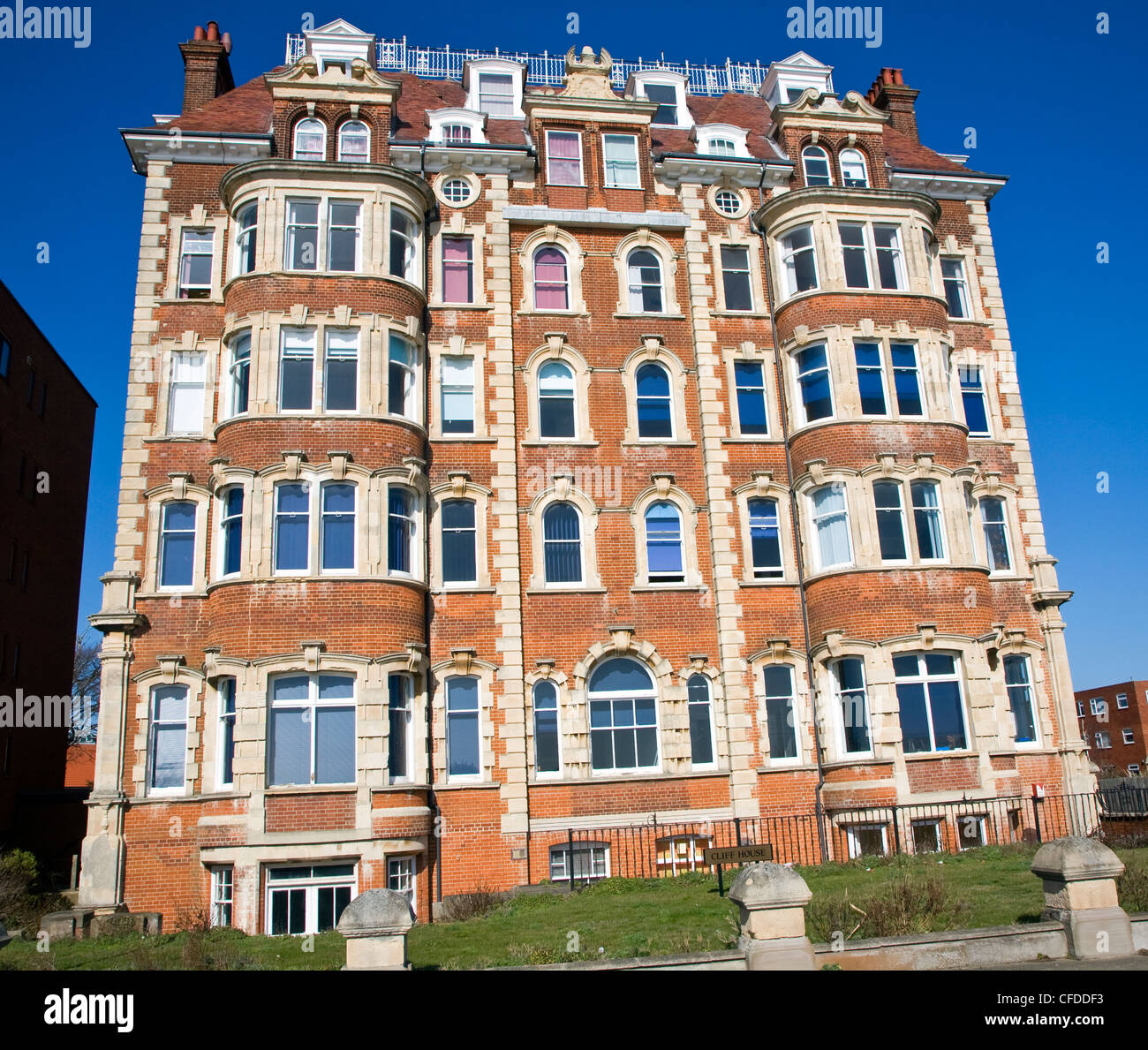 Cliff House Edwardian or Victorian building, Hamilton Gardens ...