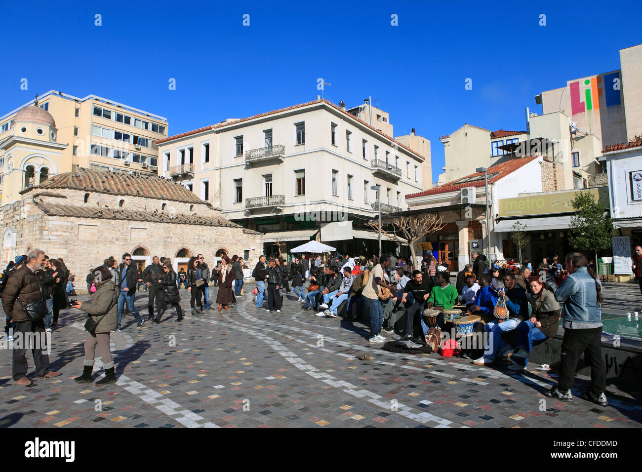 Plaka athens square hi-res stock photography and images - Alamy