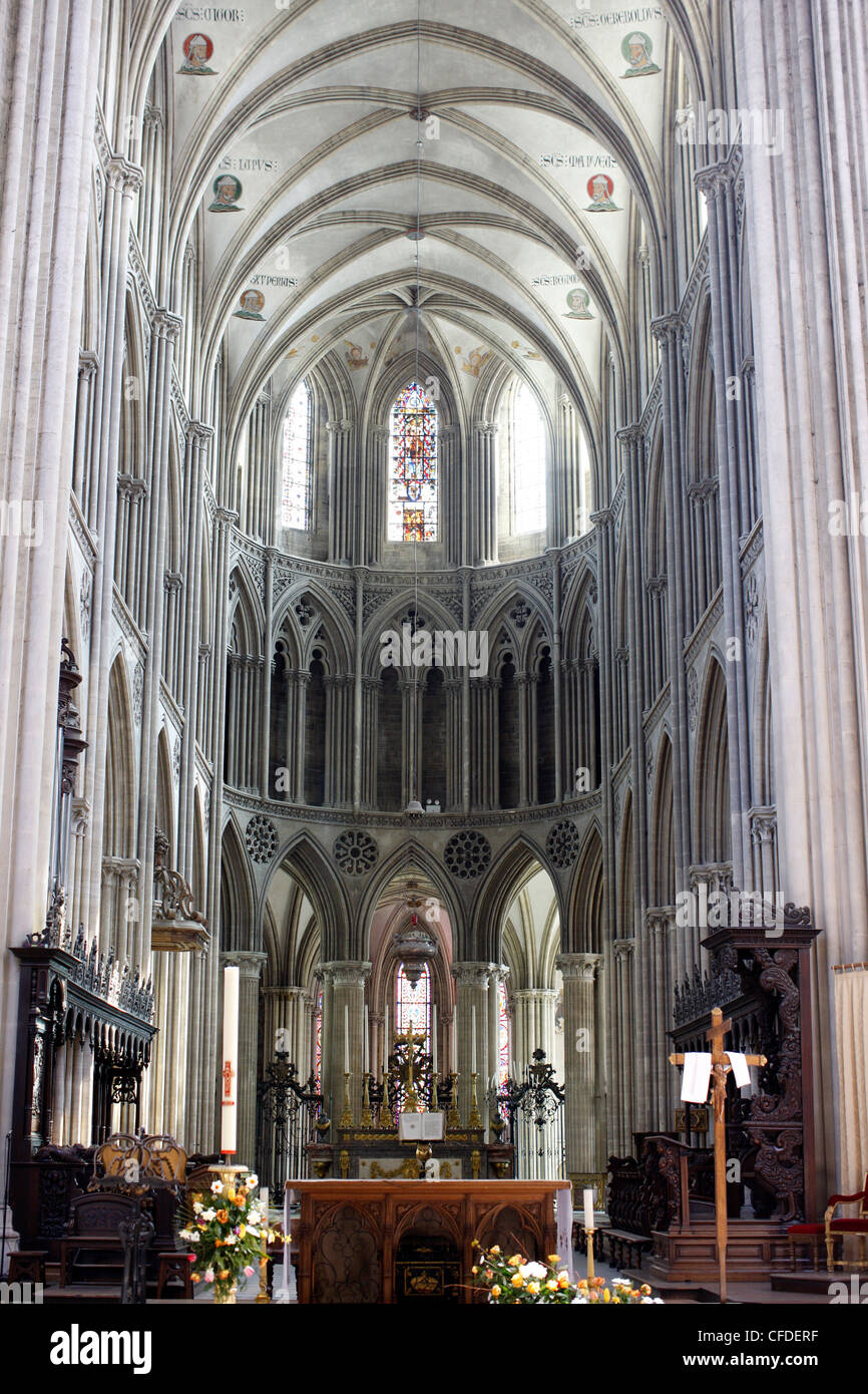 Notre Dame de Bayeux cathedral chancel, Bayeux, Normandy, France ...