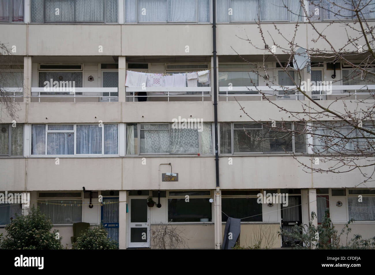 Council estate hi-res stock photography and images - Alamy