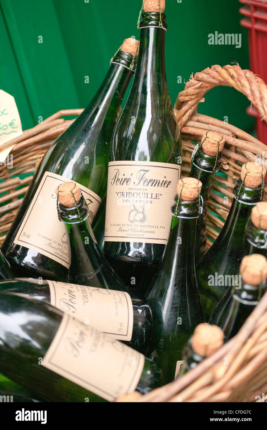 Pear calvados hi-res stock photography and images - Alamy