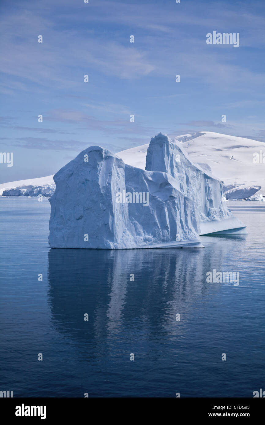 Blue icebergs iceberg pleneau island hi-res stock photography and ...