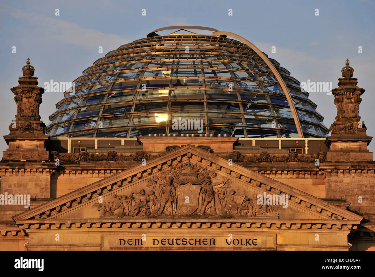 Reichstag dome hi-res stock photography and images - Alamy