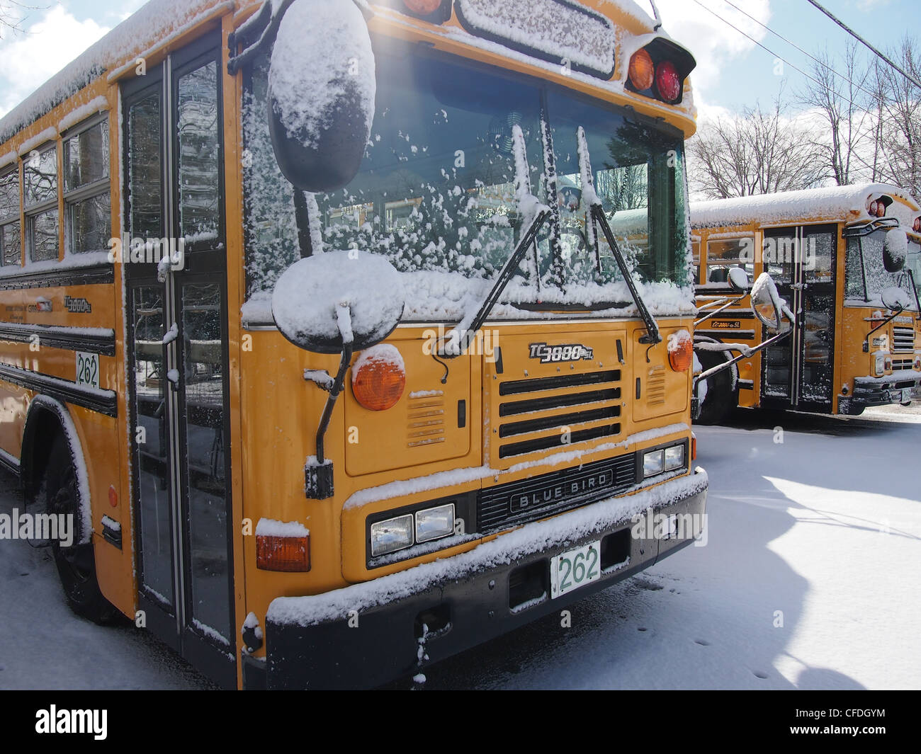 School bus depot hi-res stock photography and images - Alamy