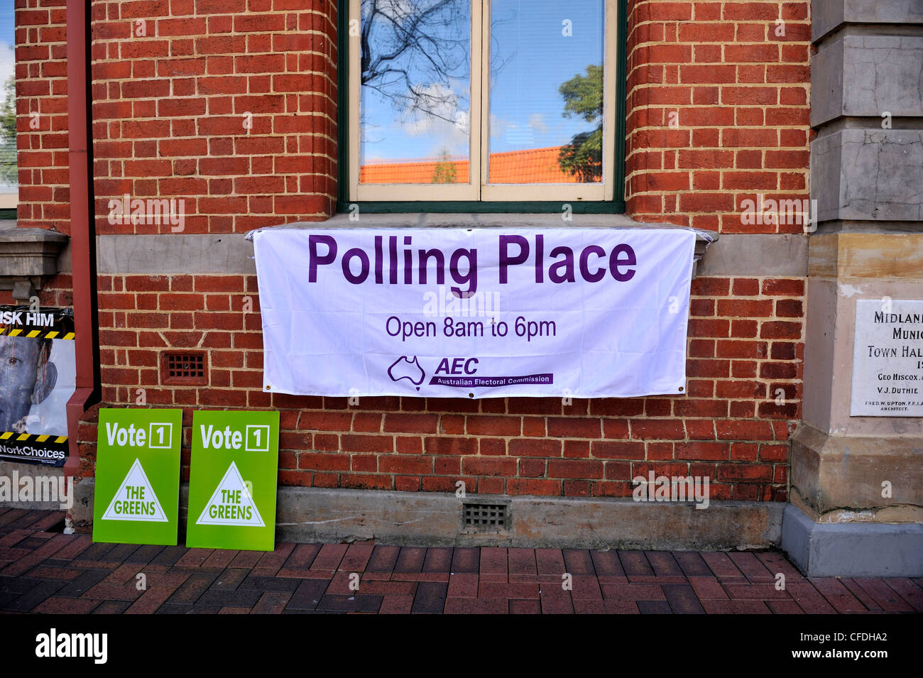 Polling Place banner, Australian Federal Election Stock Photo - Alamy