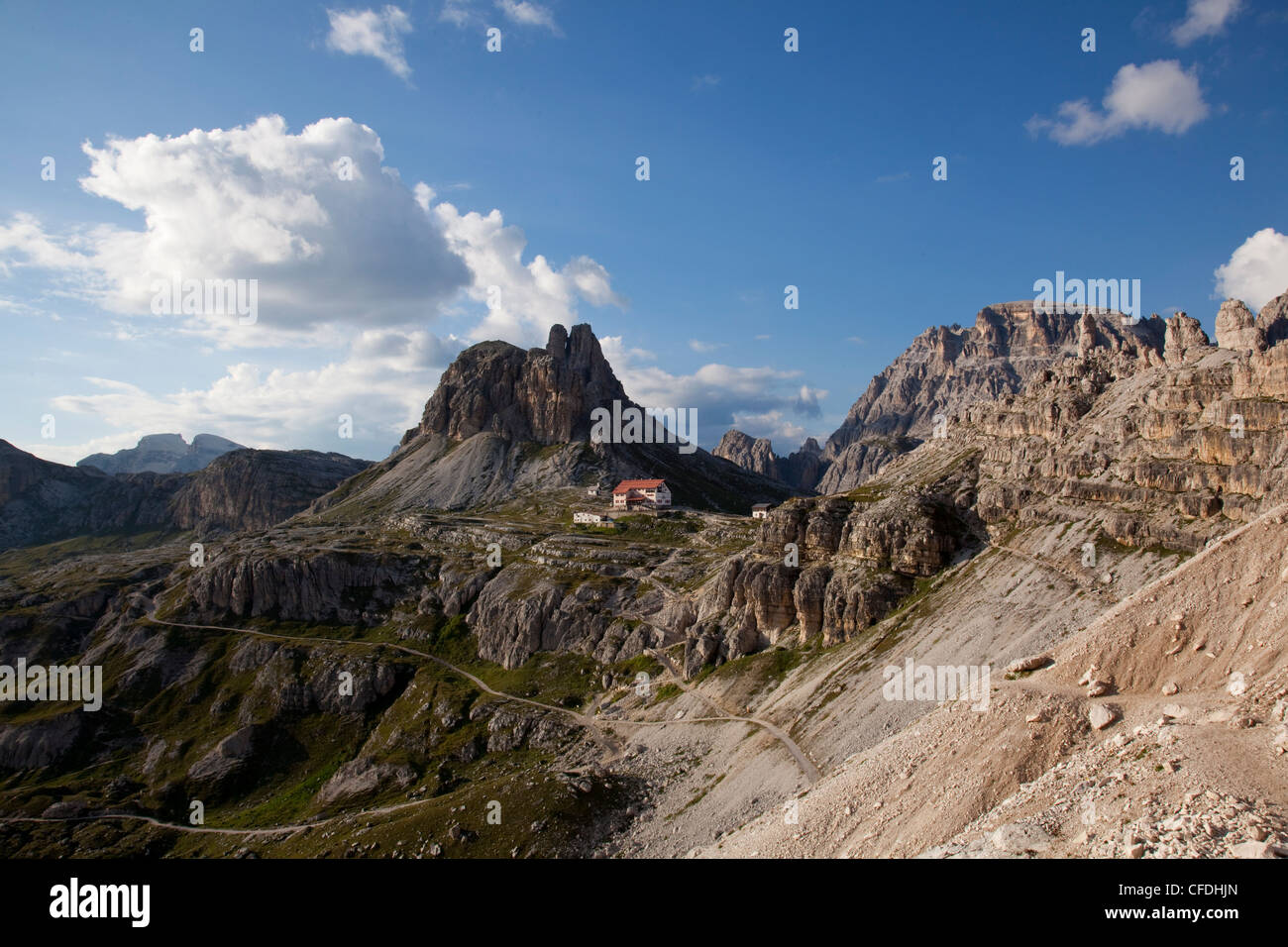 Locatelli refuge on the Tre cime di Lavaredo walk, Dolomites, eastern ...