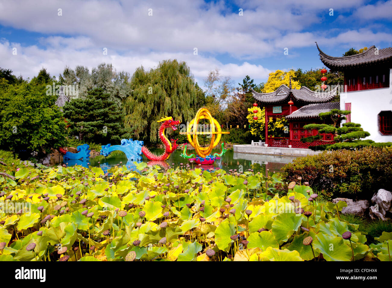 The magic of Lanterns, Chinese Garden, Montreal Botanical Gardens ...