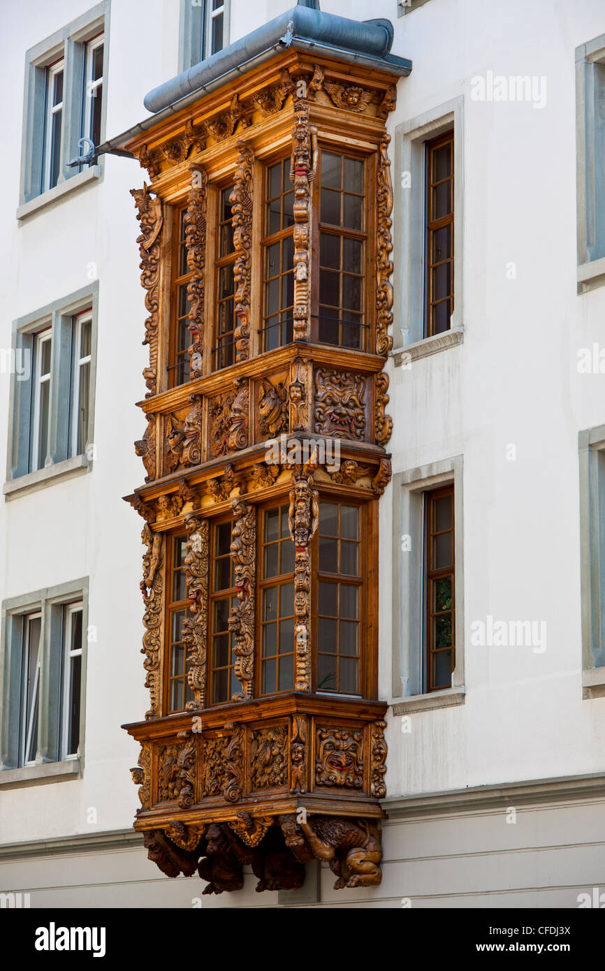 Oriel window hi-res stock photography and images - Alamy