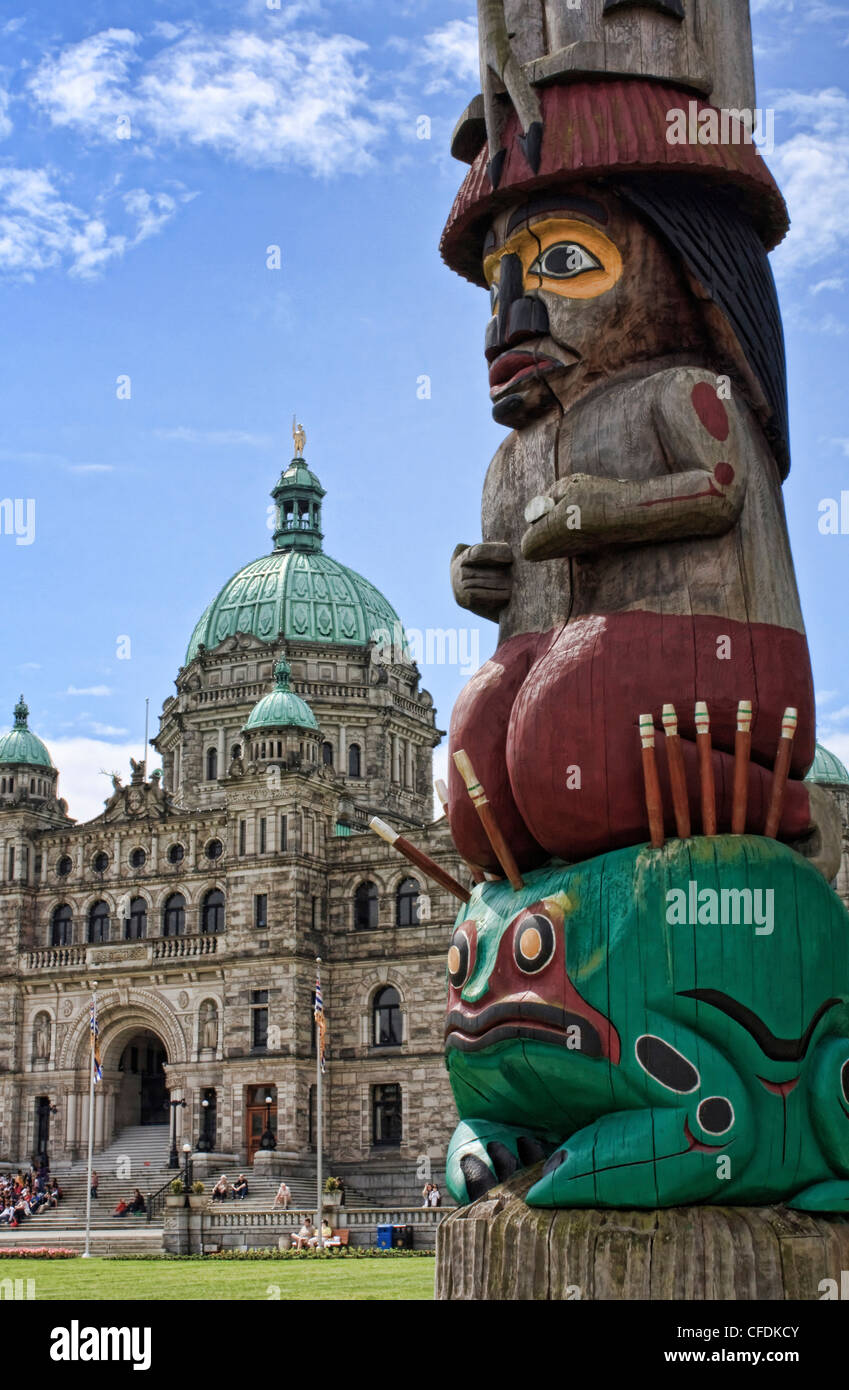 Landmark totems in victoria hi-res stock photography and images - Alamy