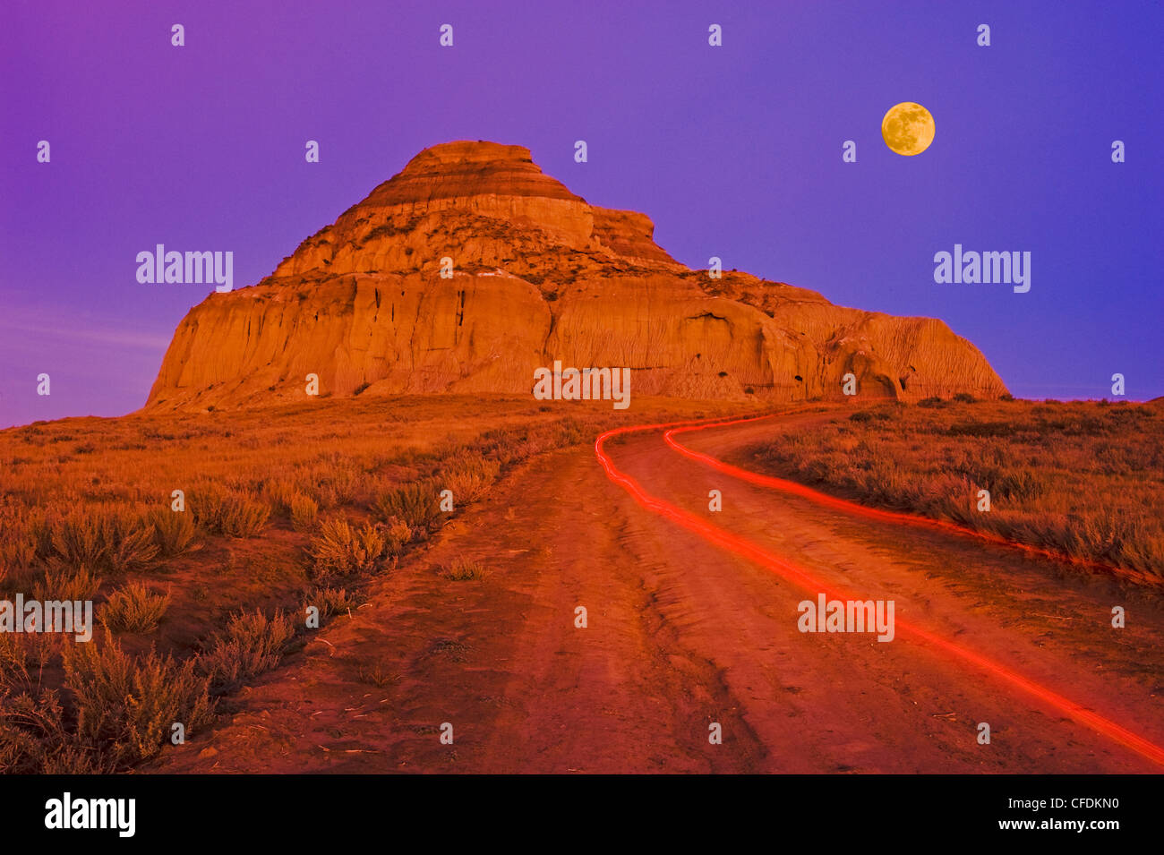 Castle Butte, Big Muddy Badlands, Saskatchewan, Canada Stock Photo - Alamy
