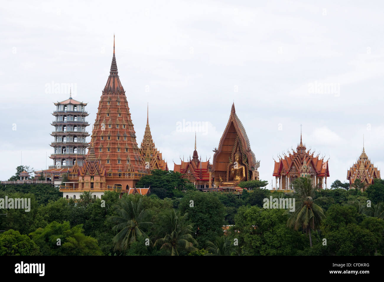 Wat Tham Khao Noi (Khao Noi Cave Temple) along River Kwai Noi, near Kanchanaburi, Thailand Stock ...
