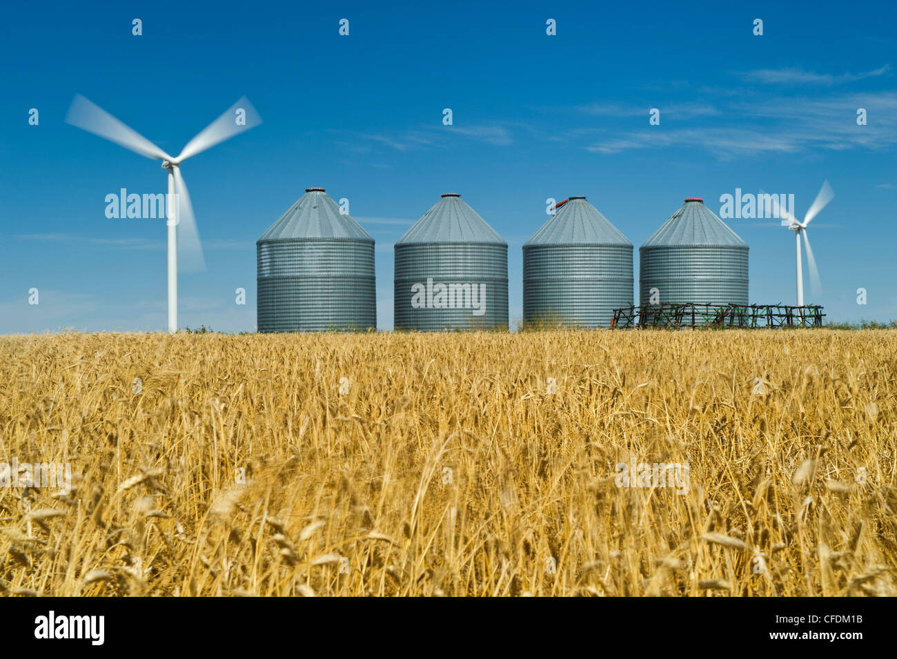 Wind turbines fast moving white hi-res stock photography and images - Alamy