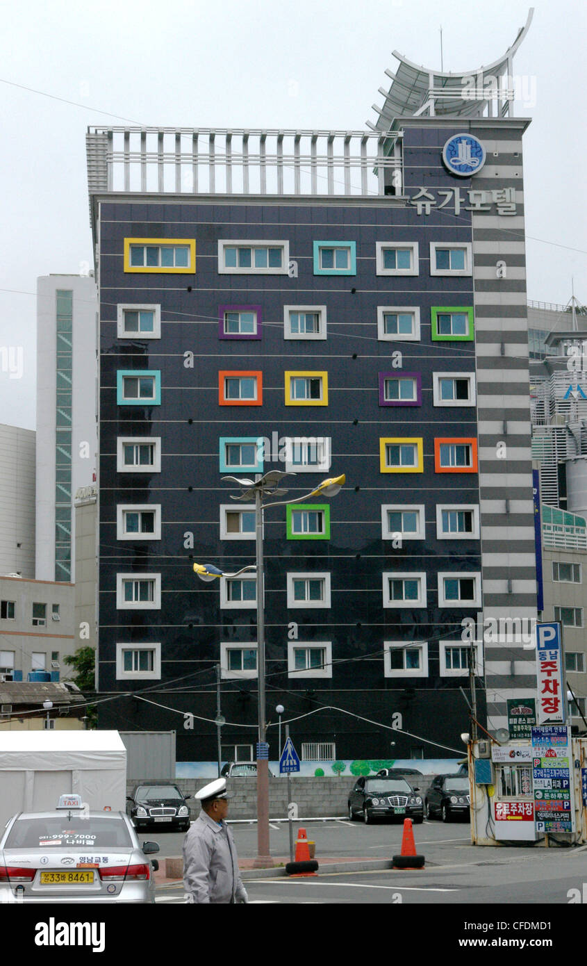 Modern architecture in busan hi-res stock photography and images - Alamy