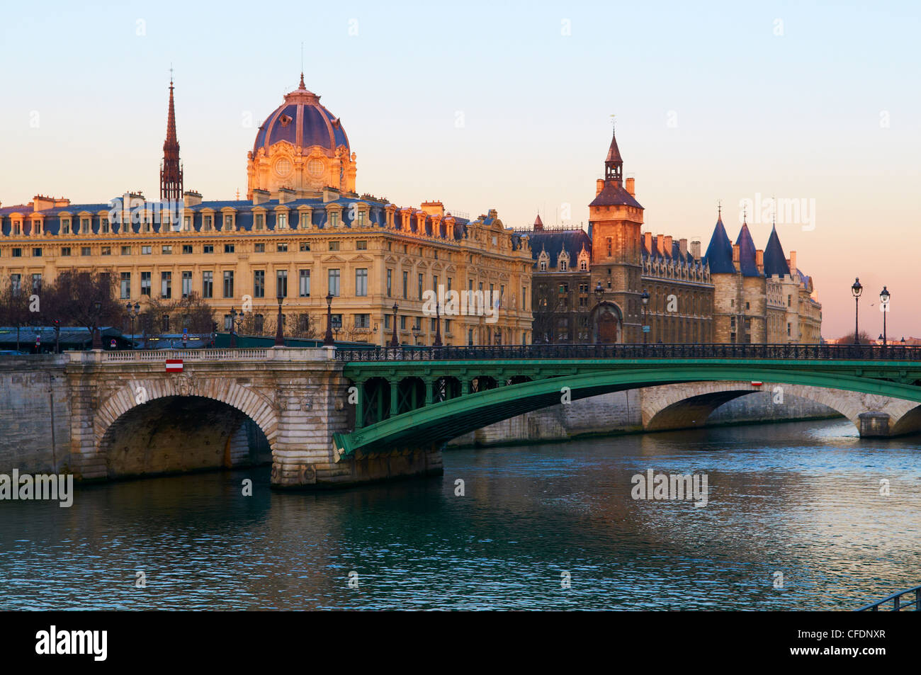 The Conciergerie on the Cite Island, the banks of the River Seine ...