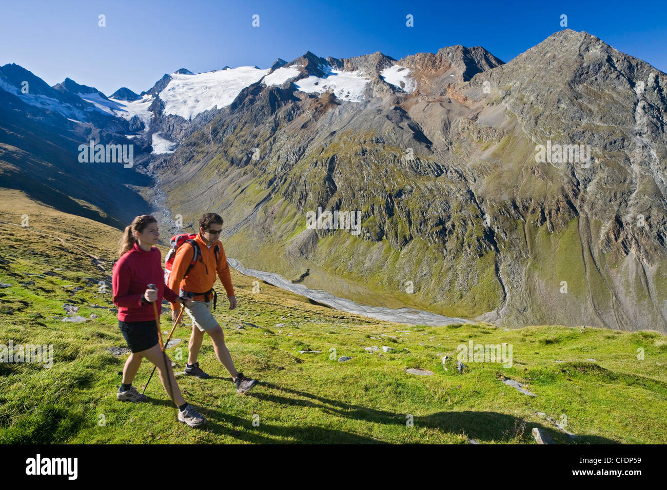 Austria obergurgl walking hi-res stock photography and images - Alamy