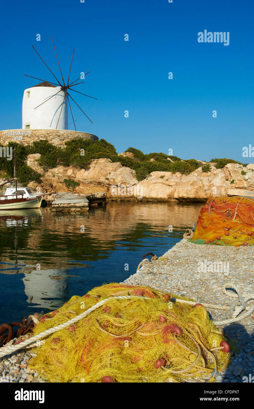 Windmill near the harbour, Parikia (Hora), Paros Island, Cyclades ...