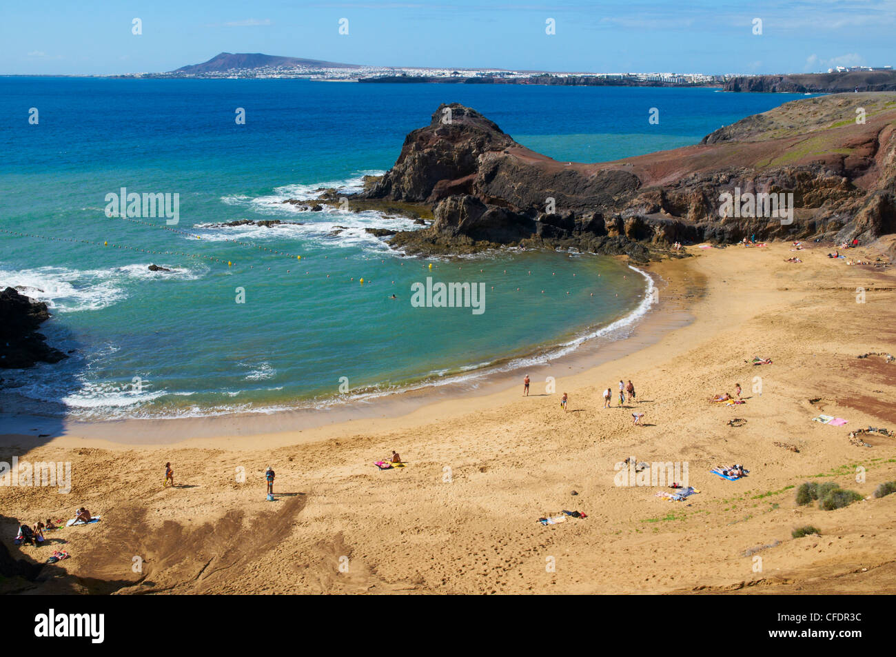 Cfdr3c papagayo beach, lanzarote hi-res stock photography and images ...
