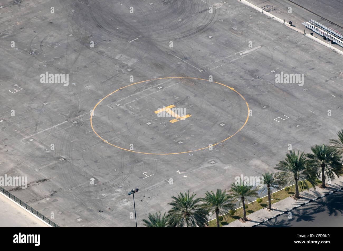 Helipad Building High Resolution Stock Photography and Images - Alamy