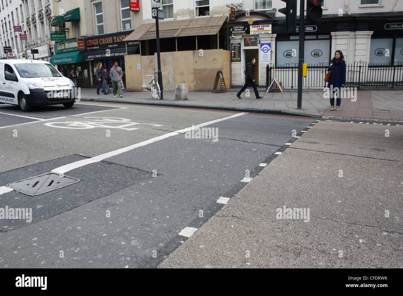 London ring road hi-res stock photography and images - Alamy
