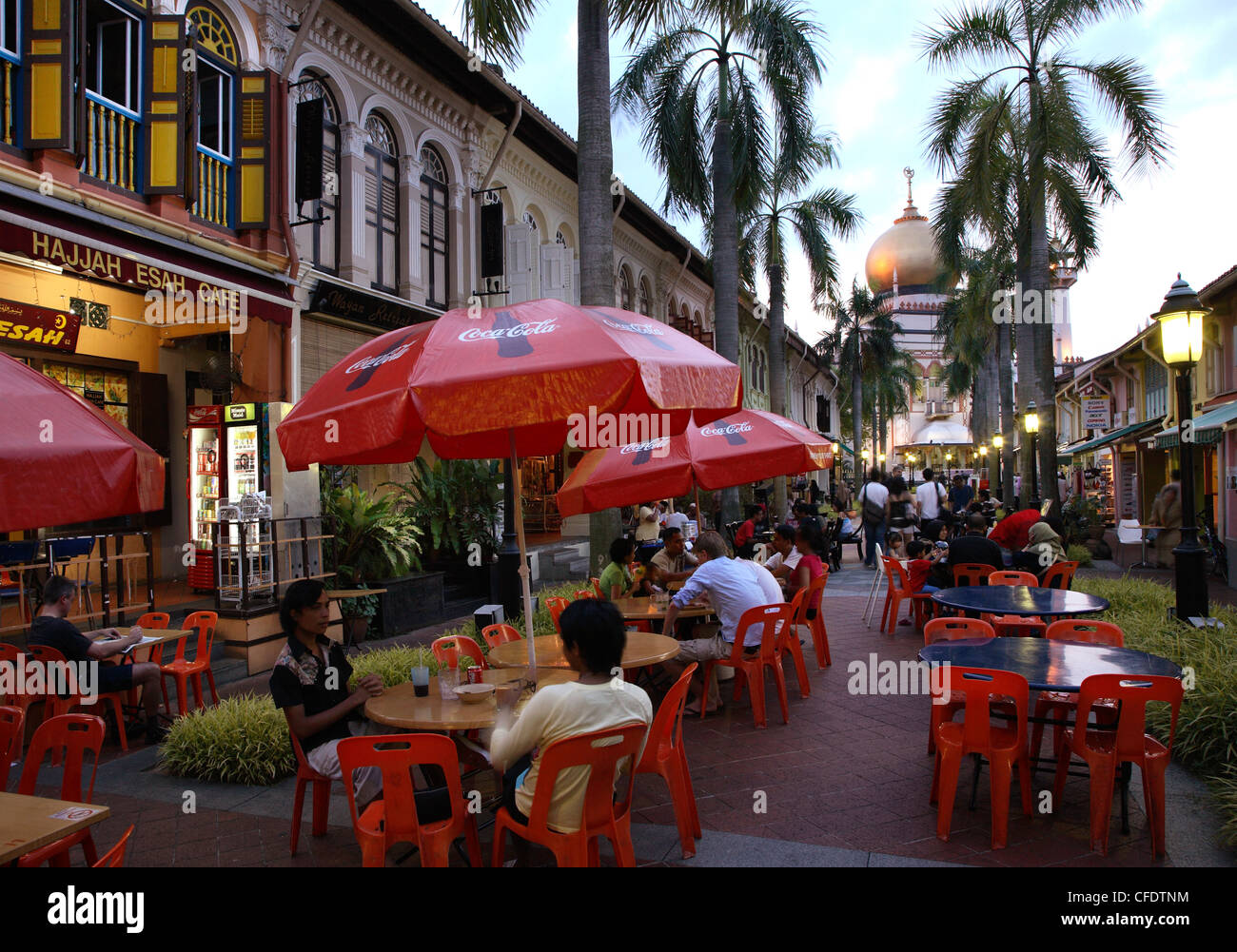 Lively cities hi-res stock photography and images - Alamy