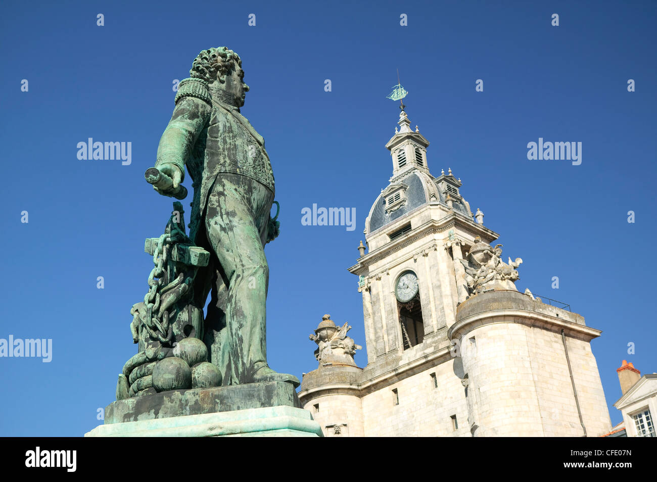 Statue Jean Guiton La Rochelle Charente-Maritime Nouvelle-Aquitaine ...