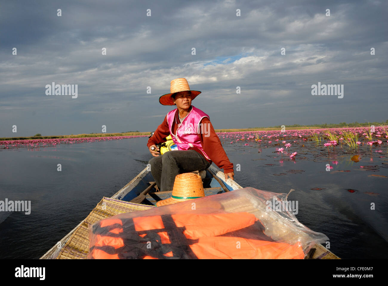 Thai lady tour guide waiting for tourists in Udonthani Northeastern ...